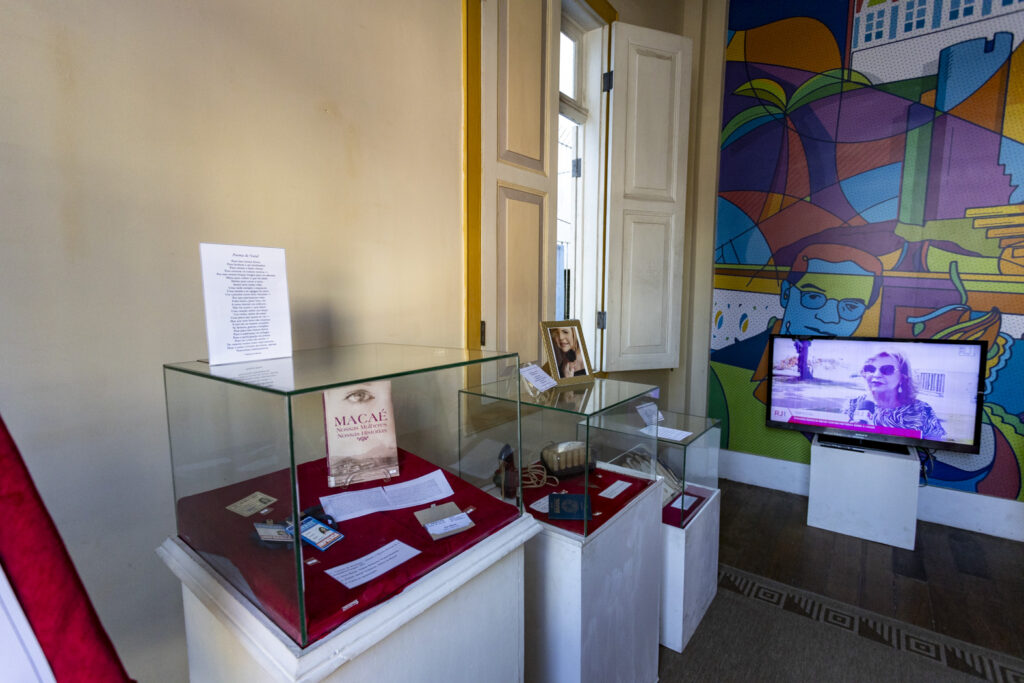 Isis Maria: exposição une homenagem à solidariedade - Macaé Tips